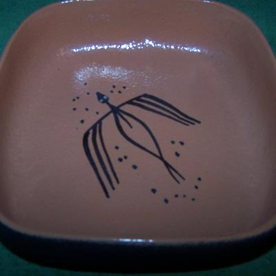 LOT 69 FAB MID CENTURY JARU ART POTTERY 2 PIECES | EstateSales.org