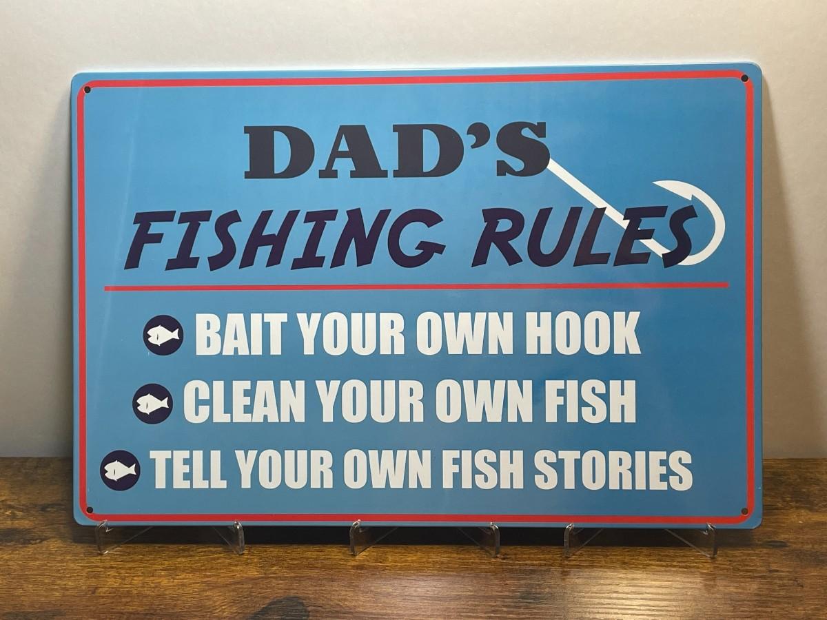 Metal Dad Fishing Sign - New - B | EstateSales.org