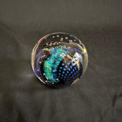 UNIQUE- RON SCHUSTER -SIGNED ART GLASS PAPERWEIGHT | EstateSales.org