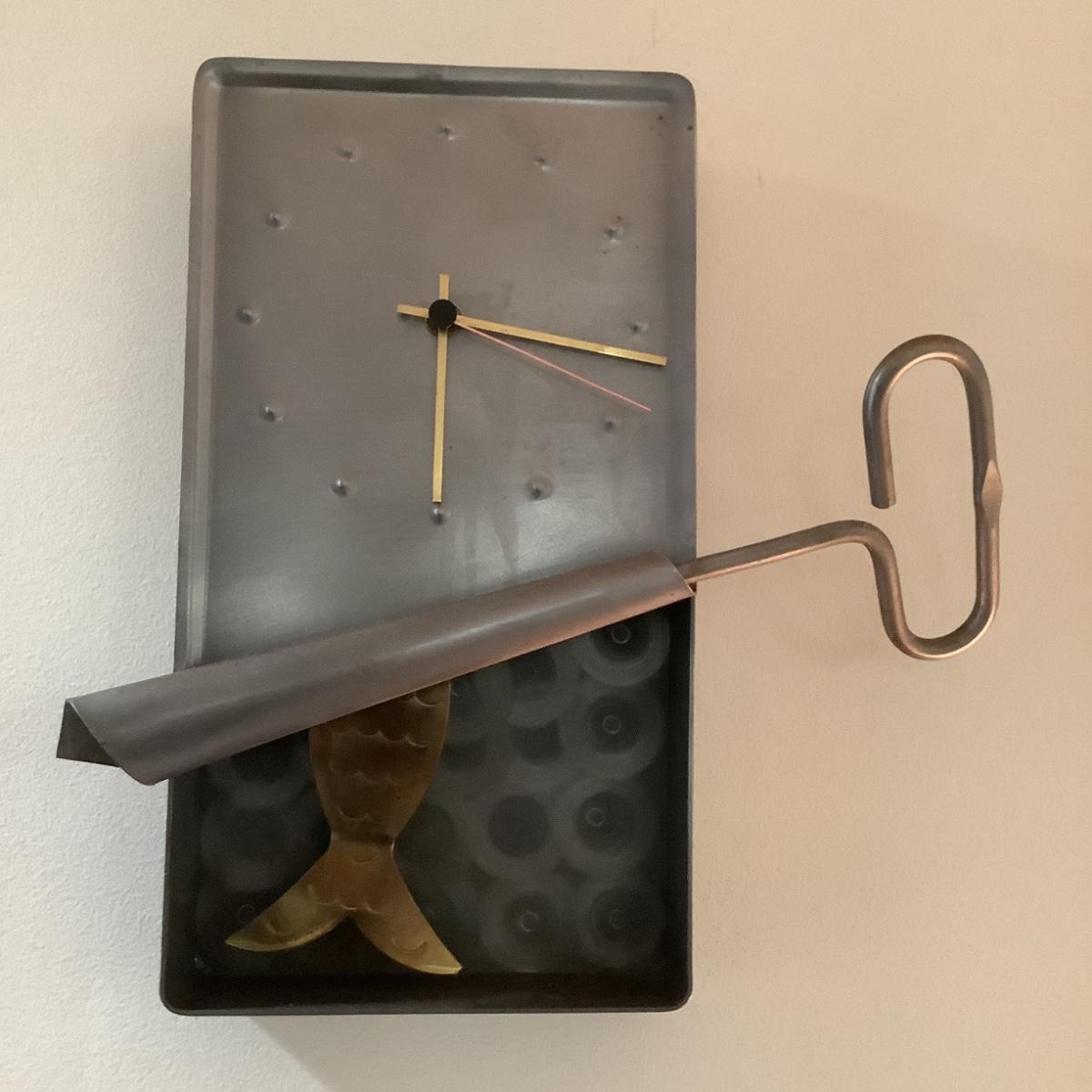 544 LenzKunzt Sardine Can Wall Clock | EstateSales.org