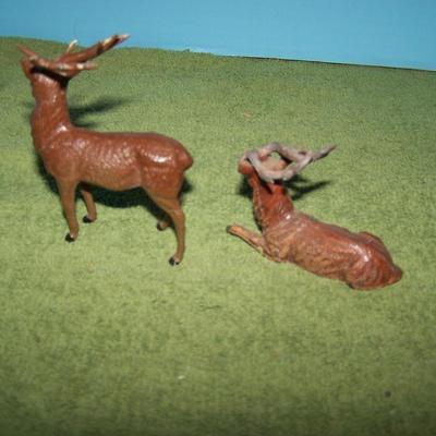 LOT 135 GREAT LEAD FIGURE REINDEER | EstateSales.org