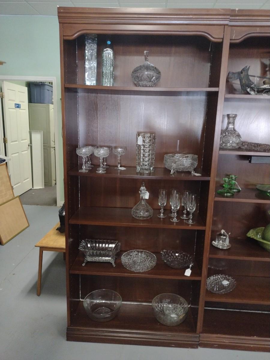 Executive Library Design Bookcase Choice C (No Contents) | EstateSales.org