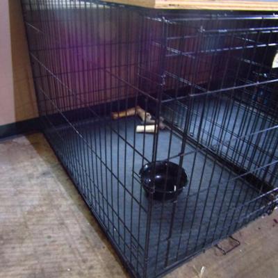 Metal Folding Dog Crate with Bottom Tray Choice B | EstateSales.org