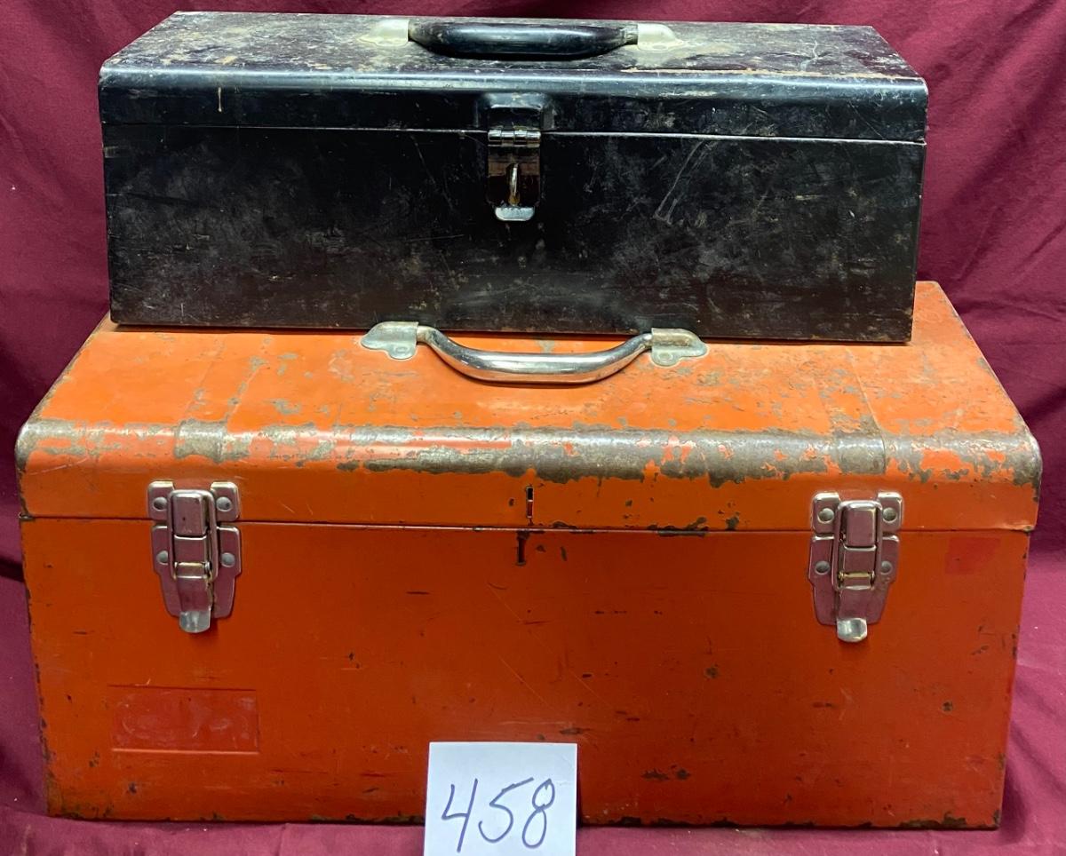 2 Tool Boxes | EstateSales.org