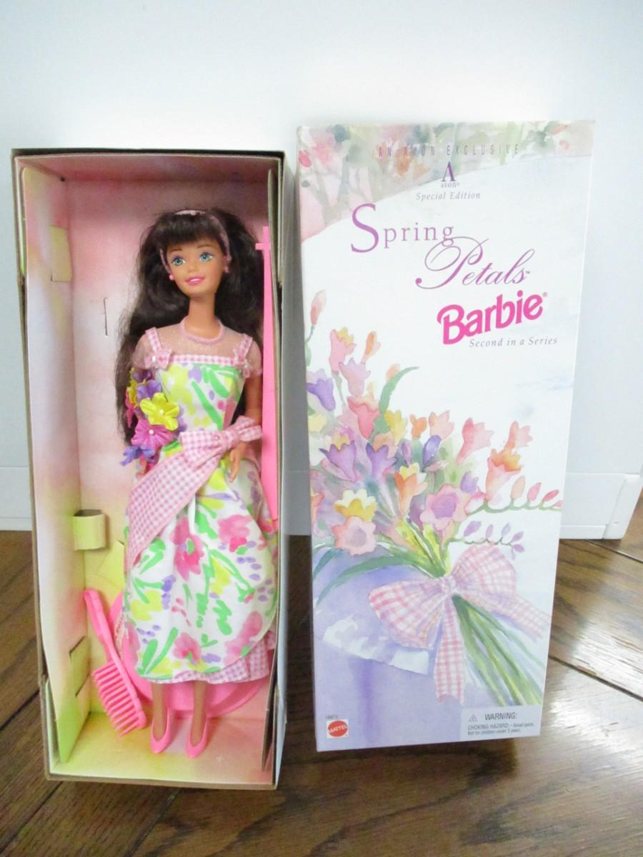 Spring Petals Barbie | EstateSales.org