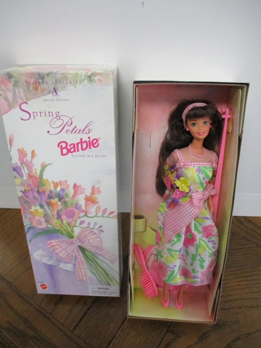 Spring Tea Party Barbie | EstateSales.org