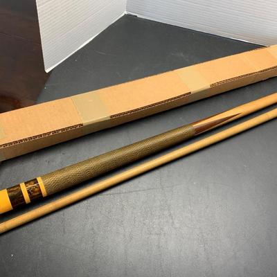 Vintage Pool Cue In Original Box - Lot 750 | EstateSales.org