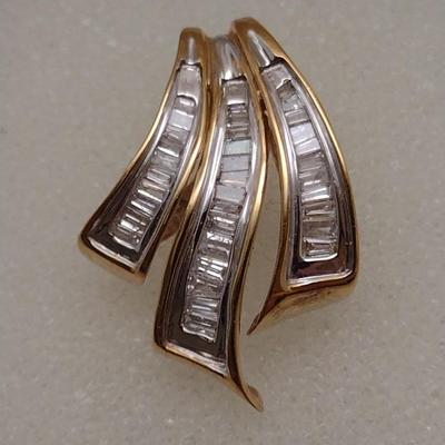 10K Gold Diamond Slide Pendant 3.6 grams (#142) | EstateSales.org