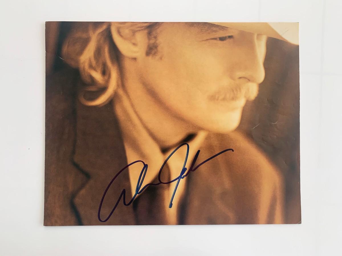Alan Jackson Signed Photo | EstateSales.org