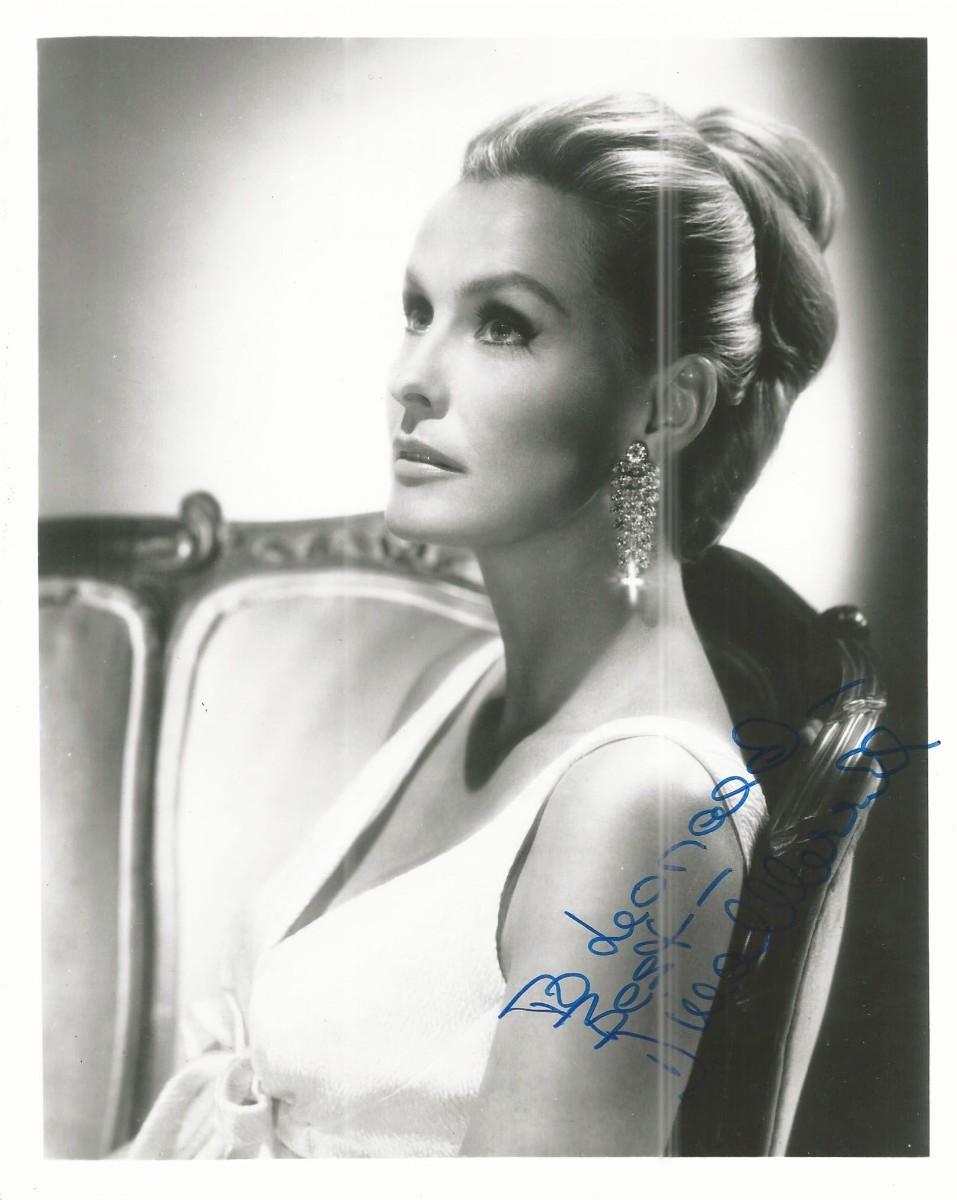 Dina Merrill Signed Photo | EstateSales.org