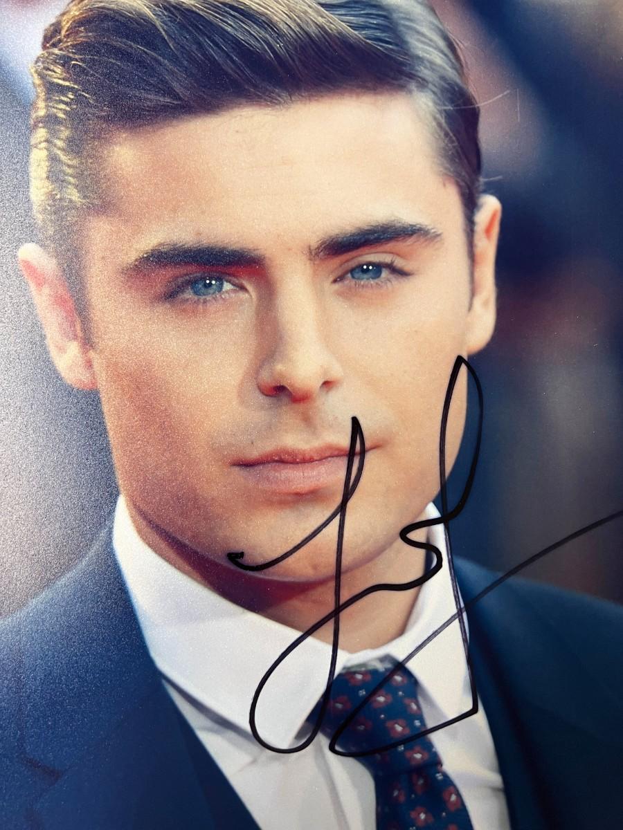Zac Efron signed photo | EstateSales.org