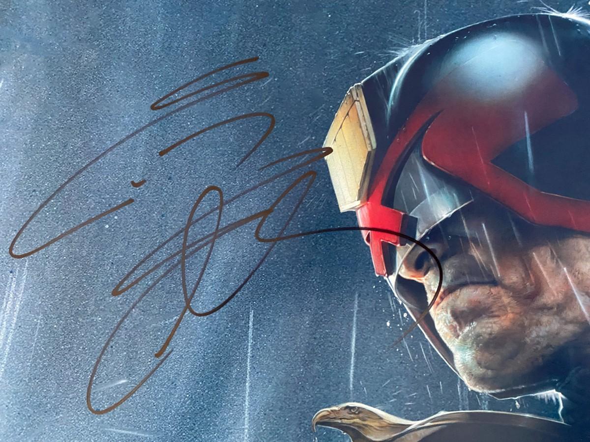 Judge Dredd Greg Staples signed movie photo | EstateSales.org
