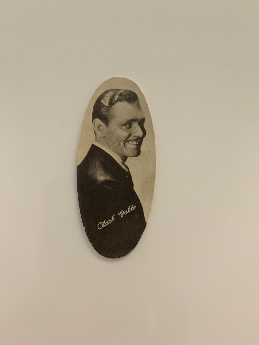 Clark Gable unsigned cigarette card | EstateSales.org