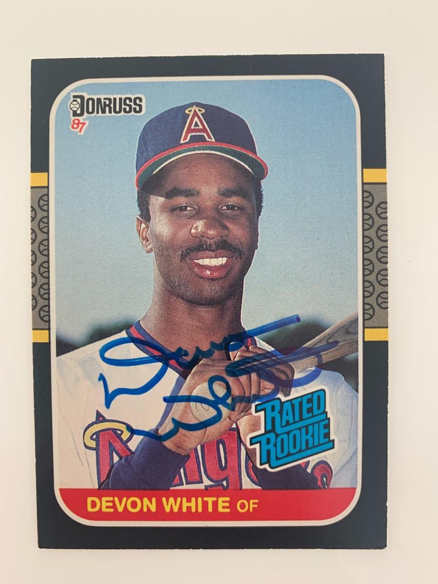 Devon White signed baseball card | EstateSales.org