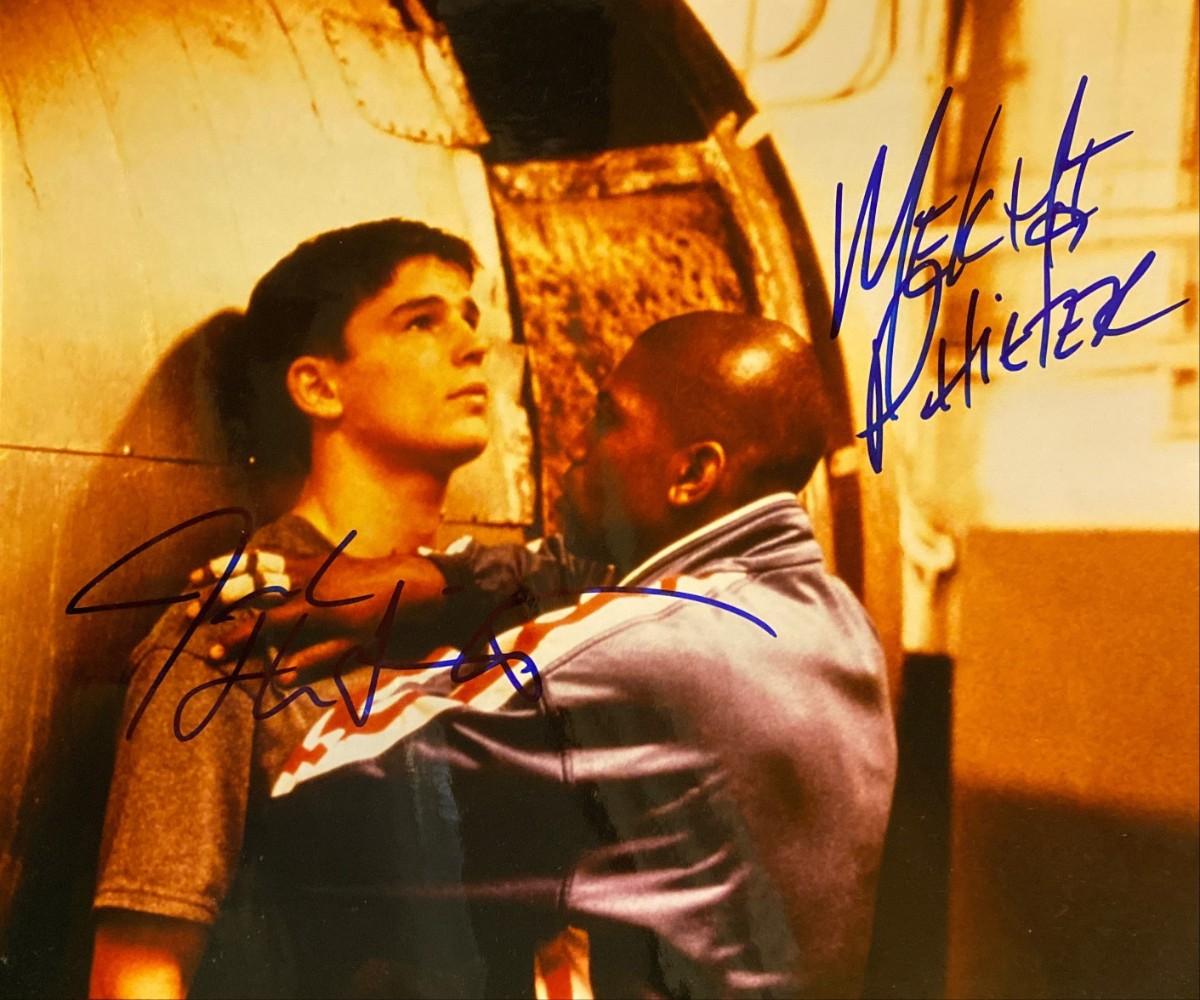 O Josh Hartnett and Mekhi Phifer signed movie photo | EstateSales.org