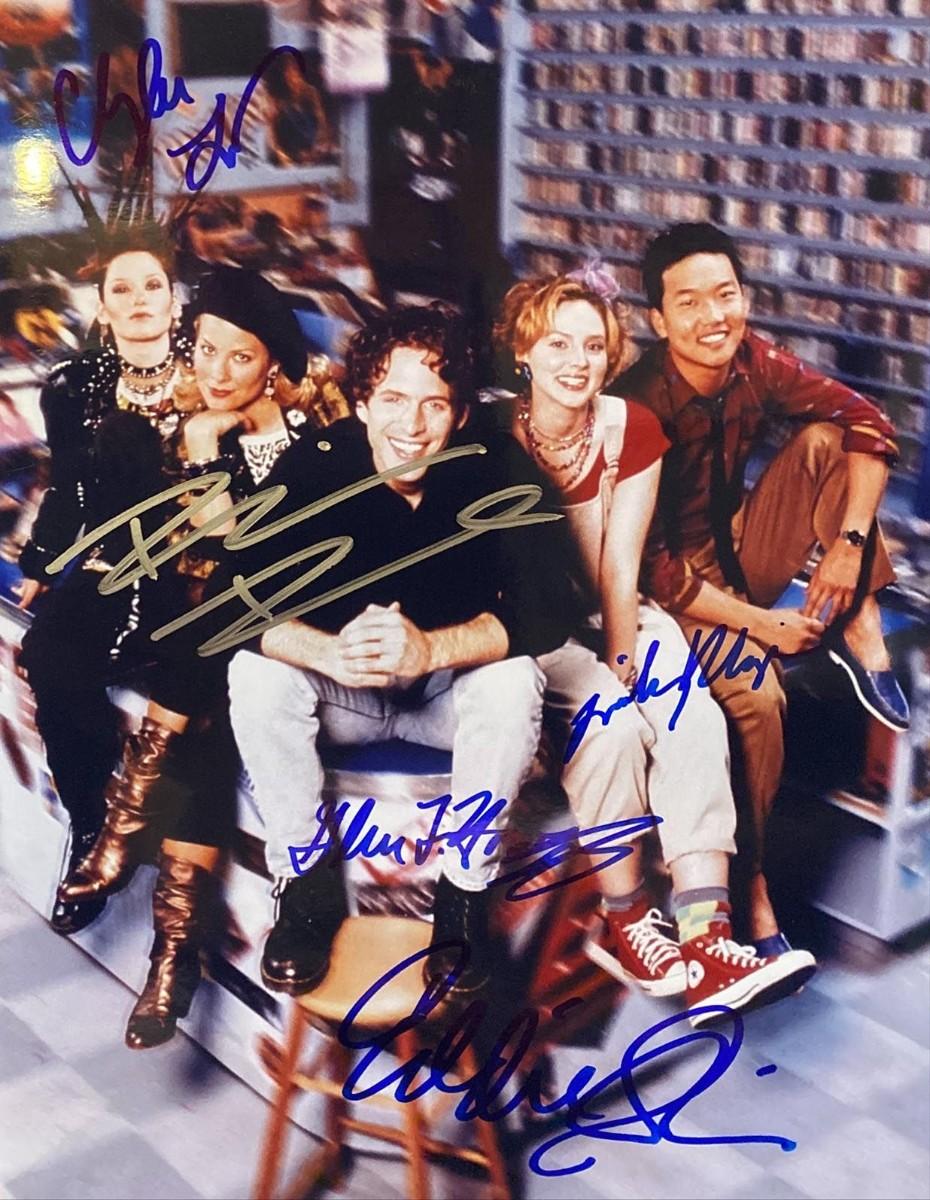 That '80s Show Cast Signed Photo | EstateSales.org