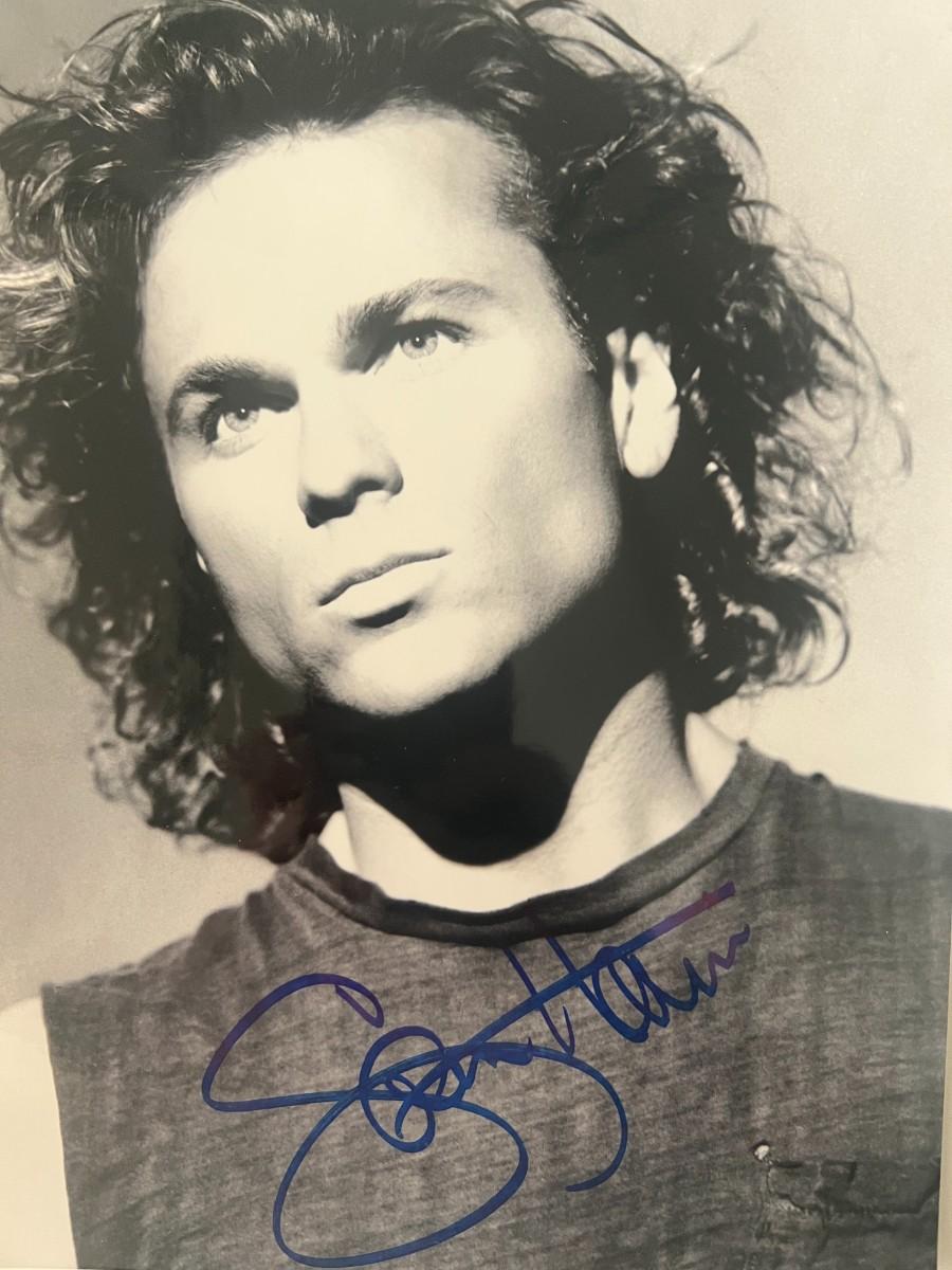 Star Search champion Sam Harris signed photo | EstateSales.org