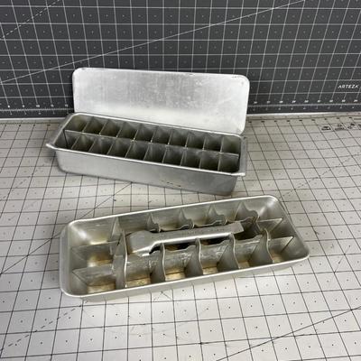 Vintage Aluminum ice Trays | EstateSales.org