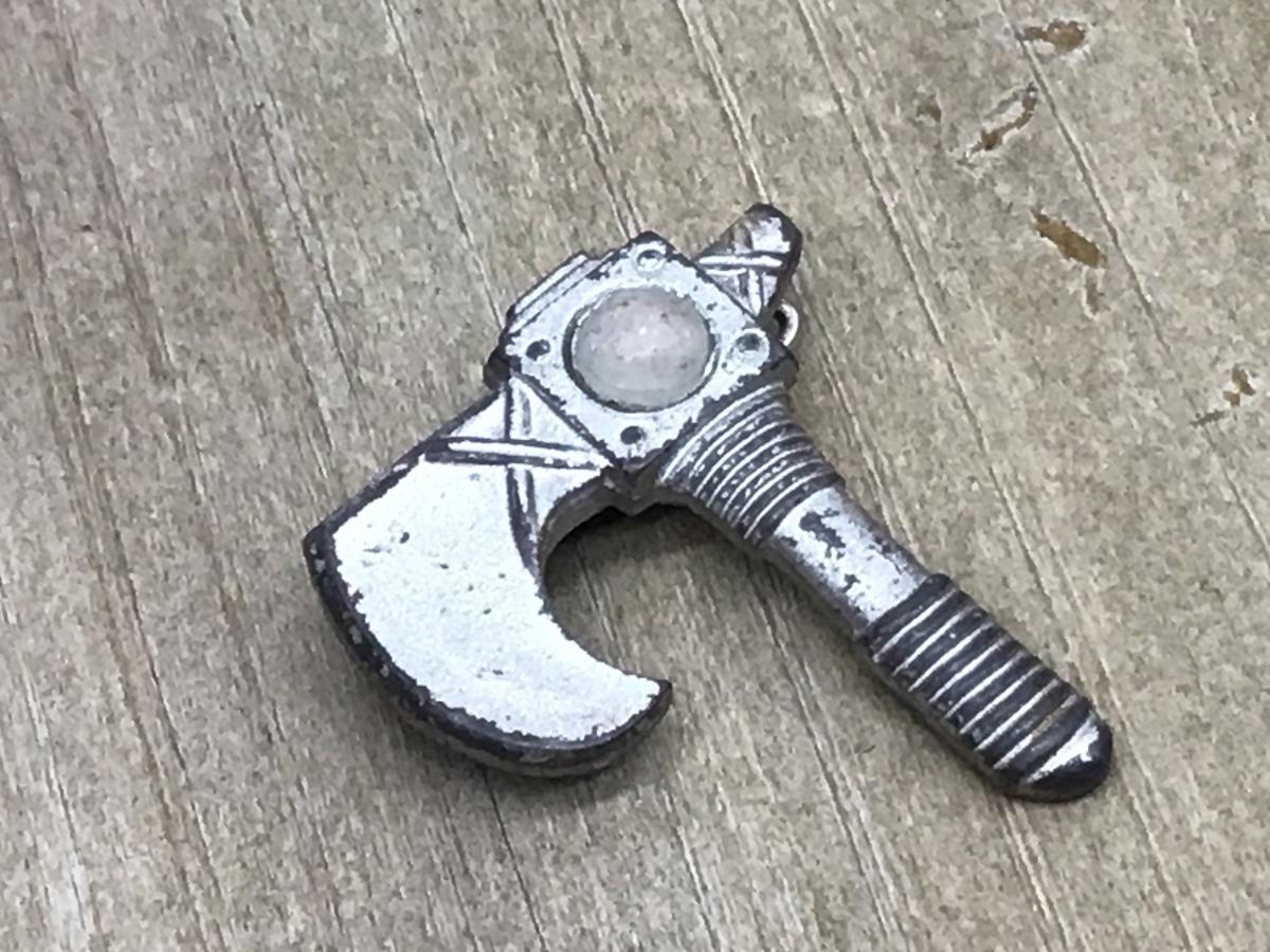 Vintage Axe Pin | EstateSales.org