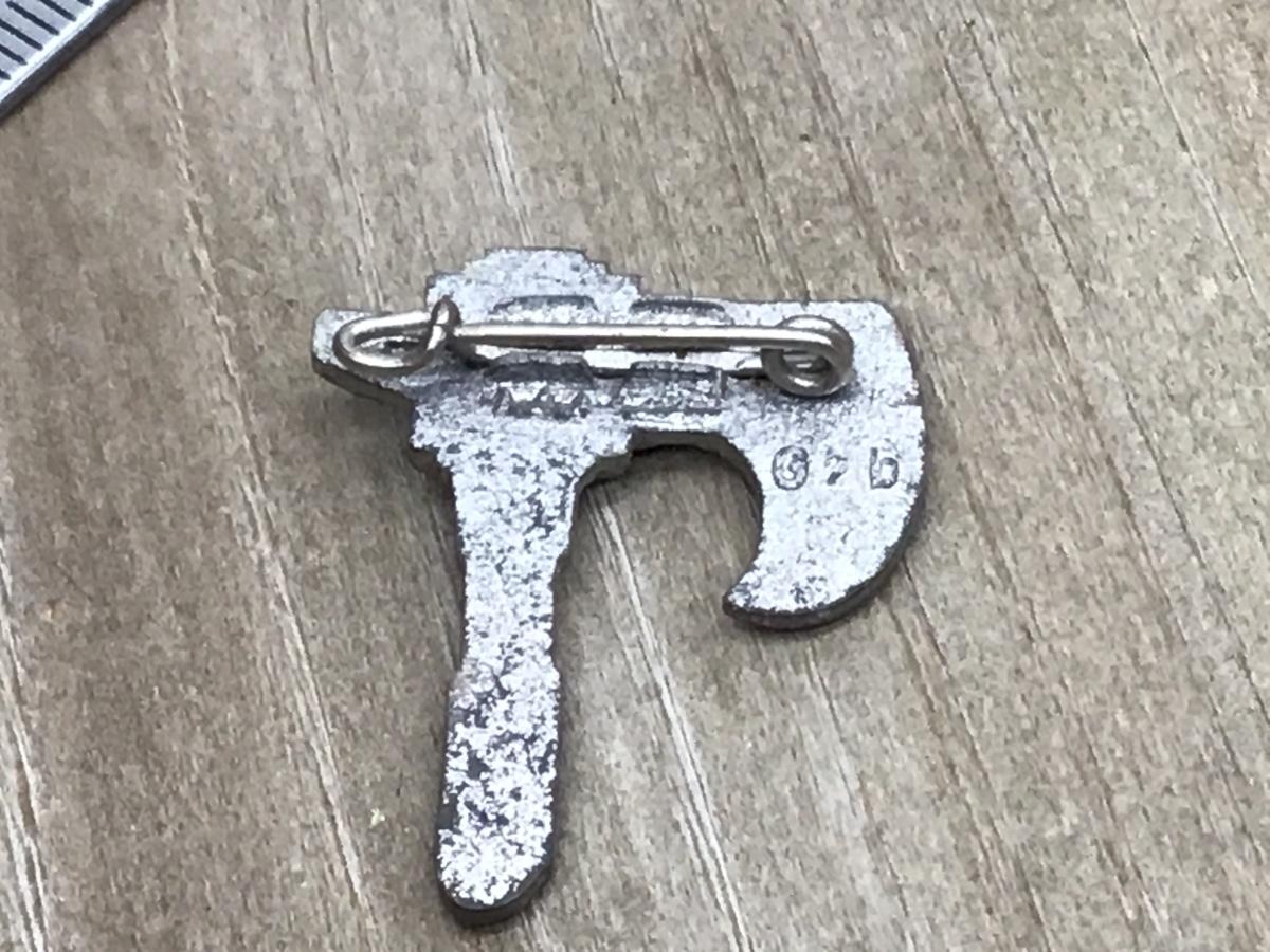 Vintage Axe Pin | EstateSales.org