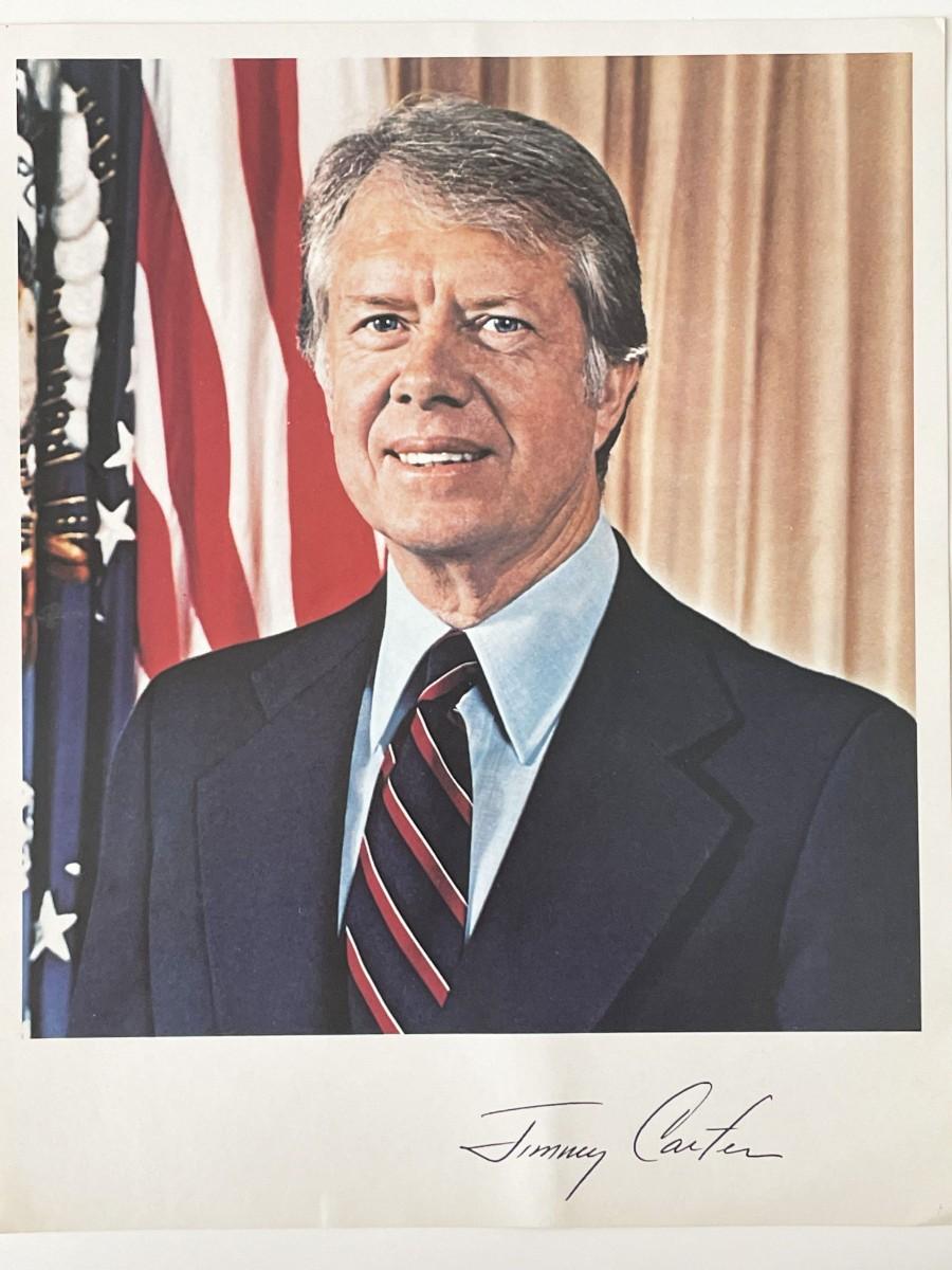 39th POTUS Jimmy Carter printed signature photo | EstateSales.org