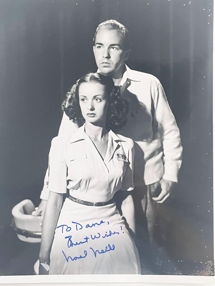 Superman Noel Neill signed photo | EstateSales.org