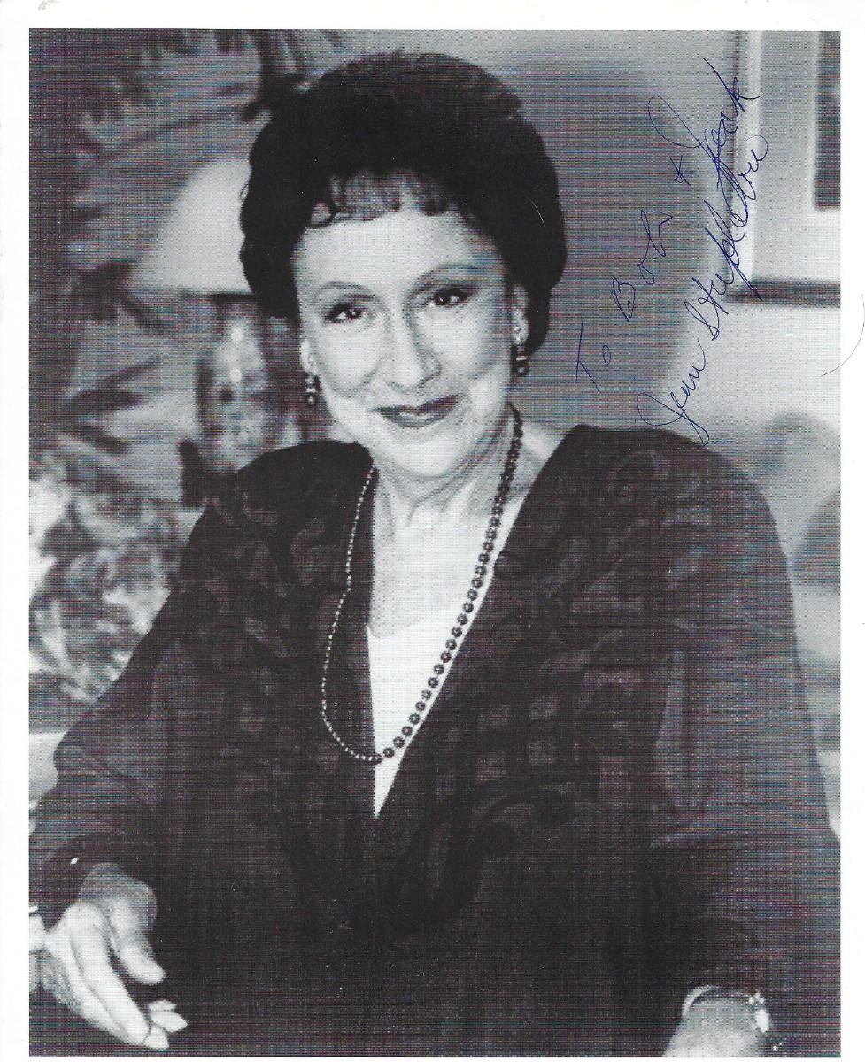 All in The Family's Jean Stapleton signed photo | EstateSales.org