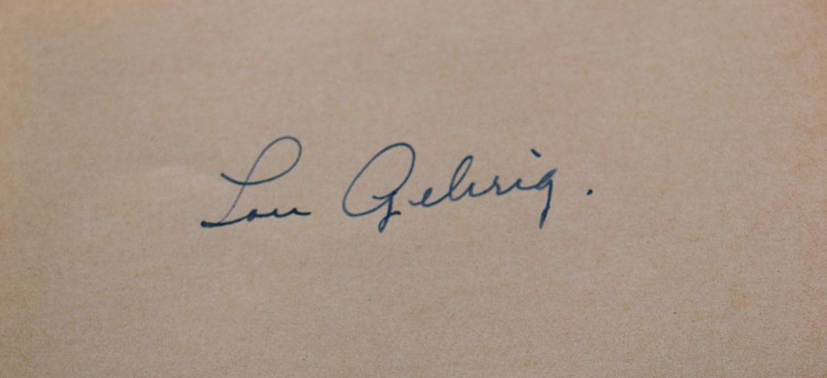 MLB Lou Gehrig signature slip | EstateSales.org