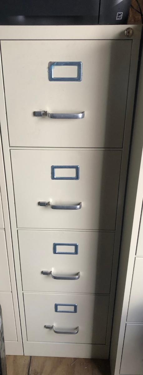 542 Staples Four Drawer Filing Cabinet | EstateSales.org