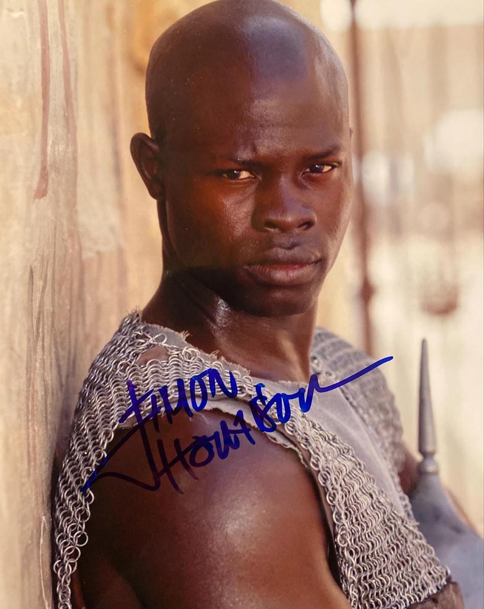The Gladiator Diamond Djimon Hounsou signed movie photo | EstateSales.org