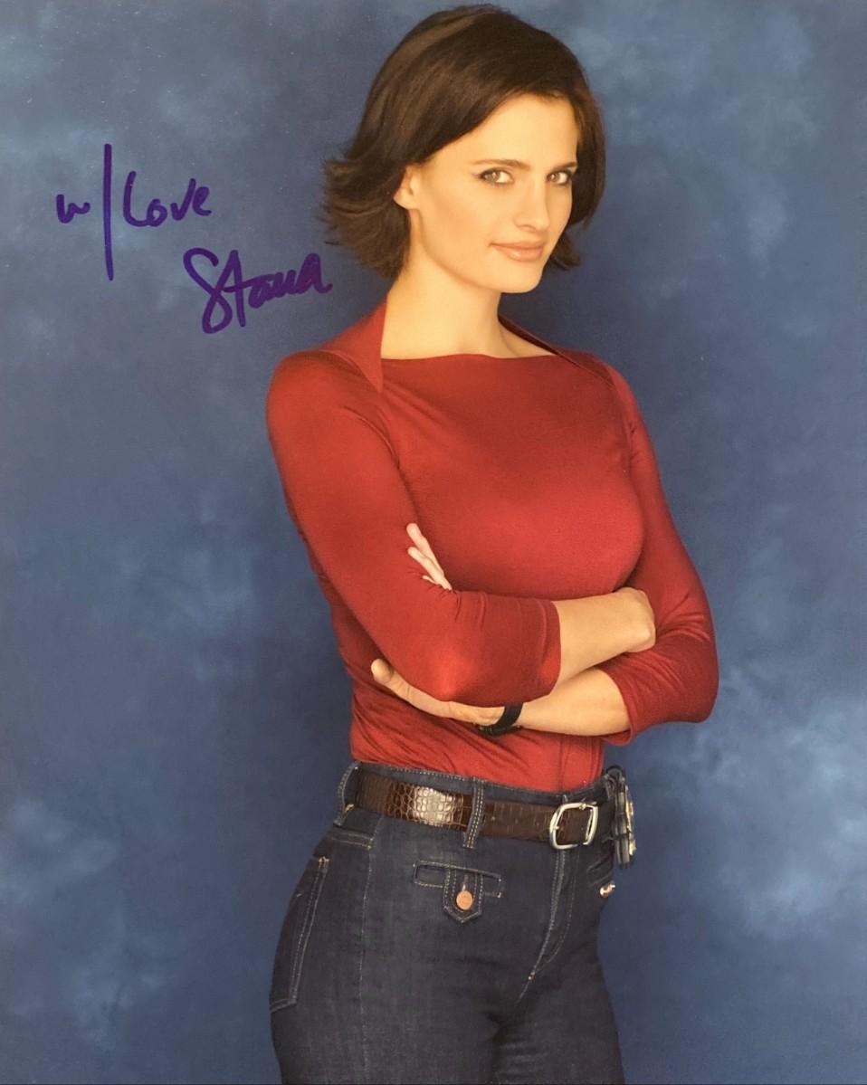 Stana Katic signed photo | EstateSales.org