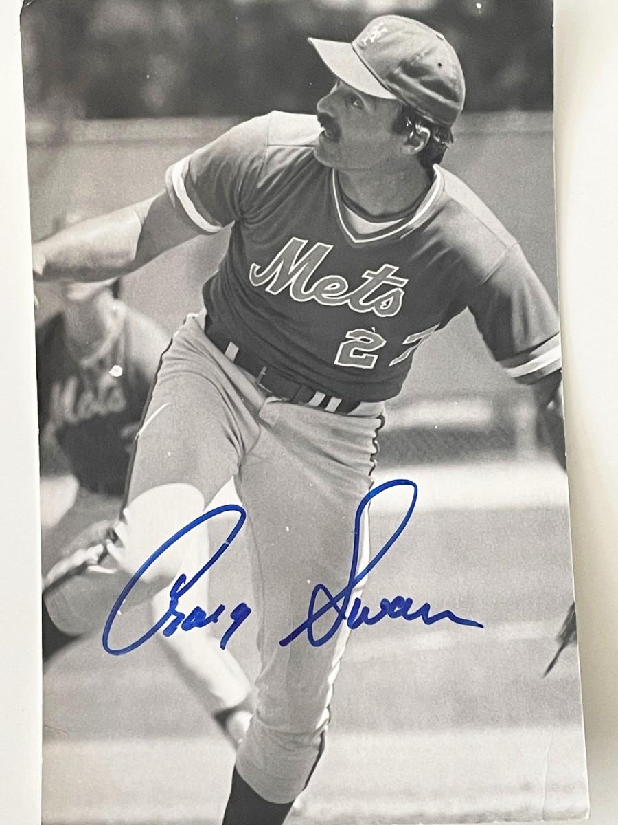 New York Mets Craig Swan signed photo | EstateSales.org