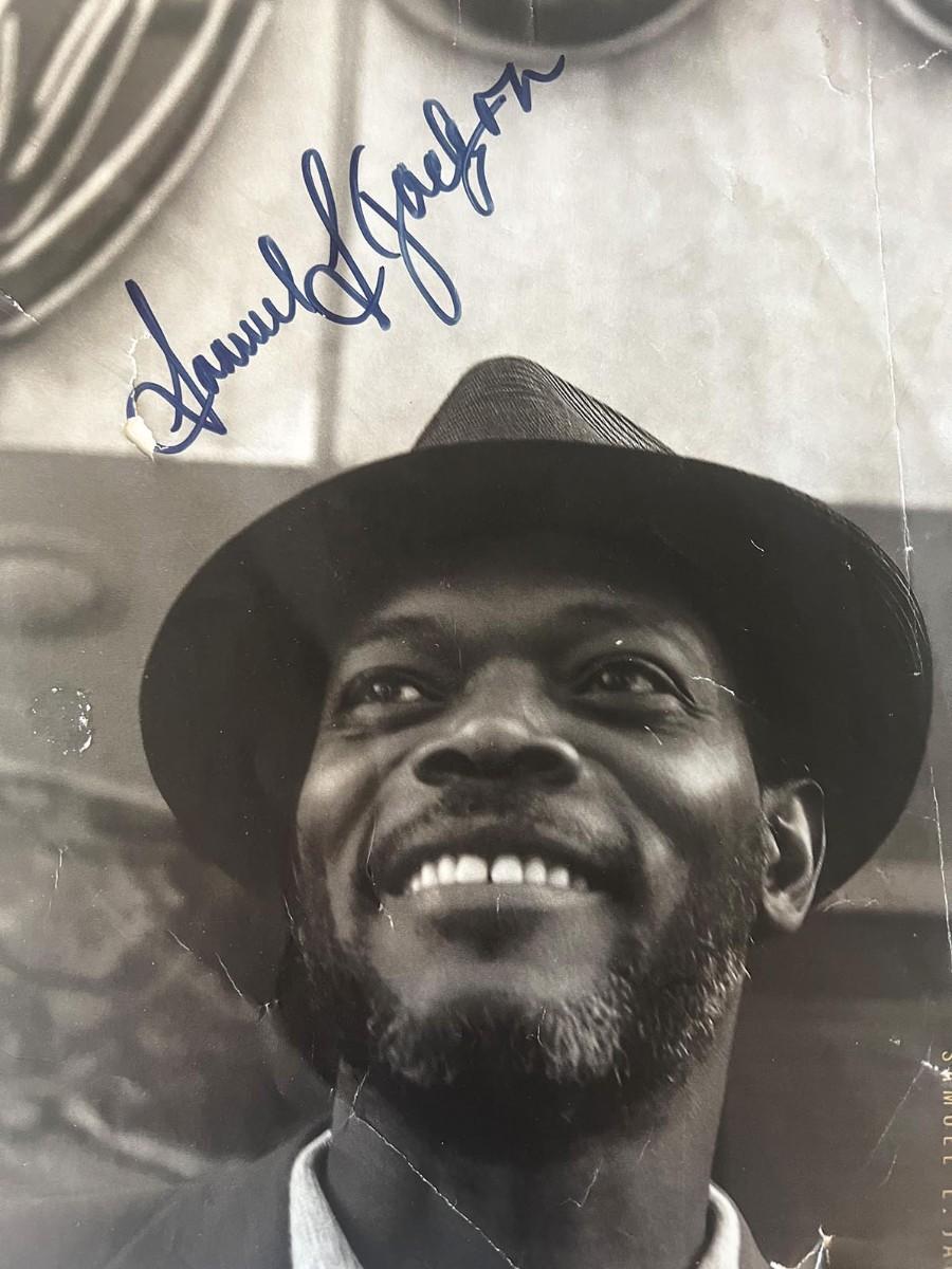 Samuel L. Jackson signed photo | EstateSales.org