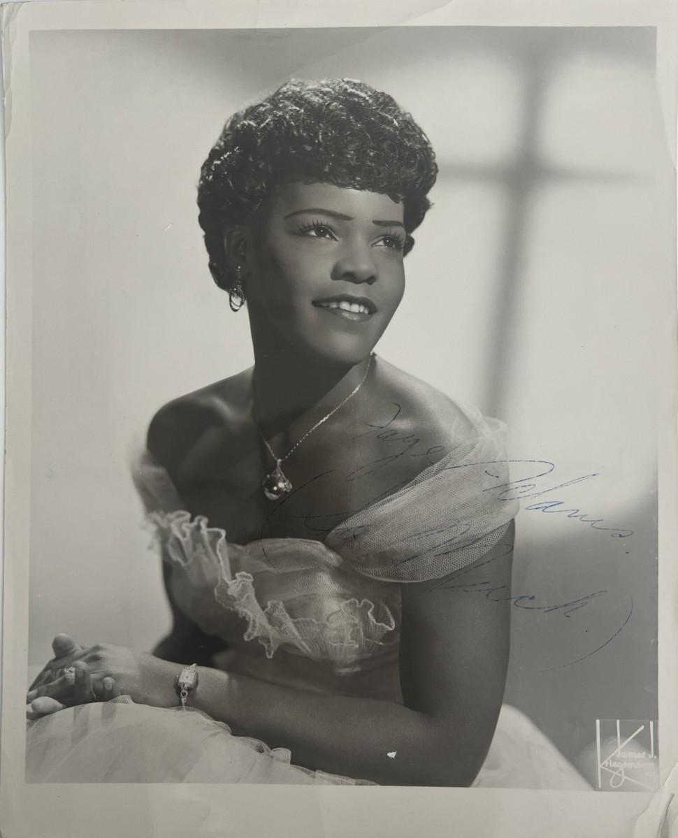 Faye Adams signed photo | EstateSales.org