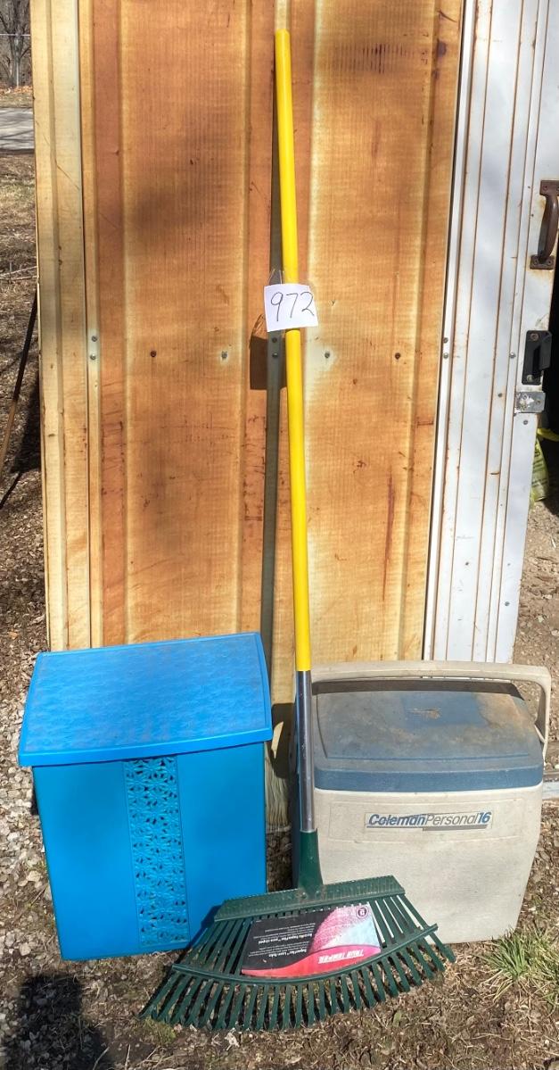 New Rake,Cooler and Box | EstateSales.org