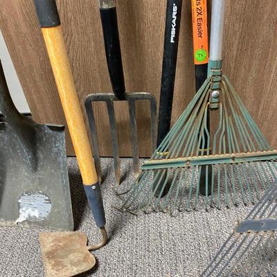 Garden Yard Hand Tool Lot Shovel Rakes Pitchfork Hoe Branch Cutters ...