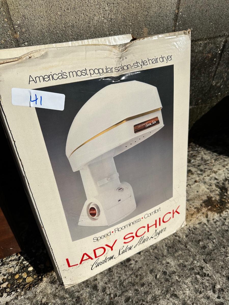 Vintage Lady Schick custom Salon Hair Dryer | EstateSales.org