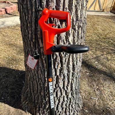 BLACK & DECKER EDGE HOG ELECTRIC EDGER | EstateSales.org