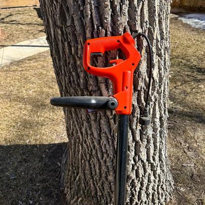 BLACK & DECKER EDGE HOG ELECTRIC EDGER | EstateSales.org