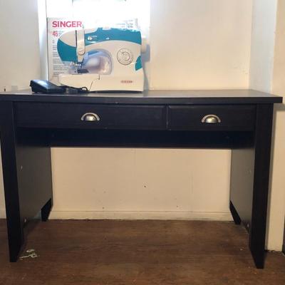 LOT 27M: Singer Sewing Machine Model 6038C & Craft Desk | EstateSales.org