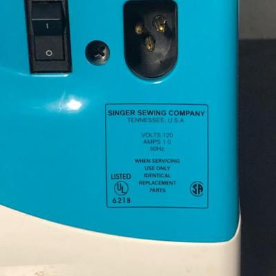 LOT 27M: Singer Sewing Machine Model 6038C & Craft Desk | EstateSales.org