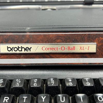 Vintage Brother Model No. 7300 Correct-O-Ball XL-1 Portable Electric ...