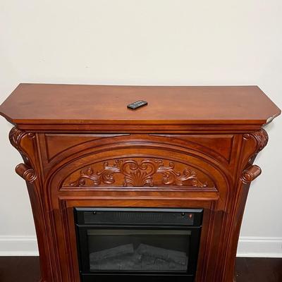 FEBO FLAME ~ Electric Fireplace With Remote | EstateSales.org