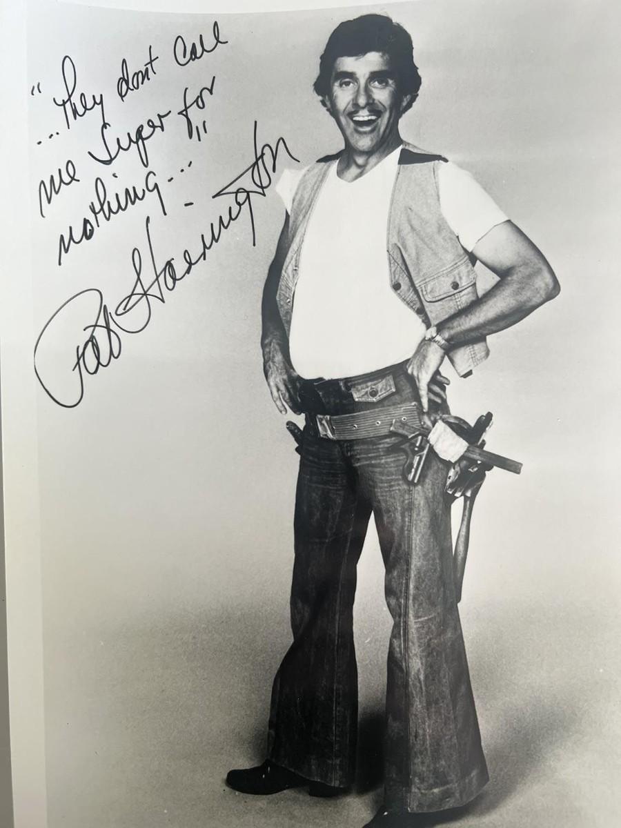 One Day At A Time Pat Harrington Jr. signed photo | EstateSales.org