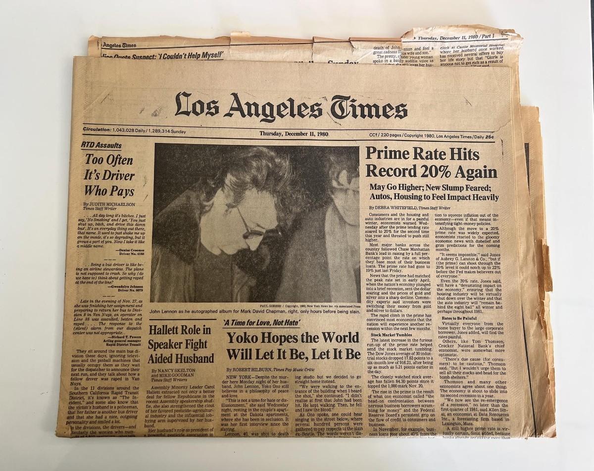 Los Angeles Times 1980 newspaper announcing John Lennon's death ...