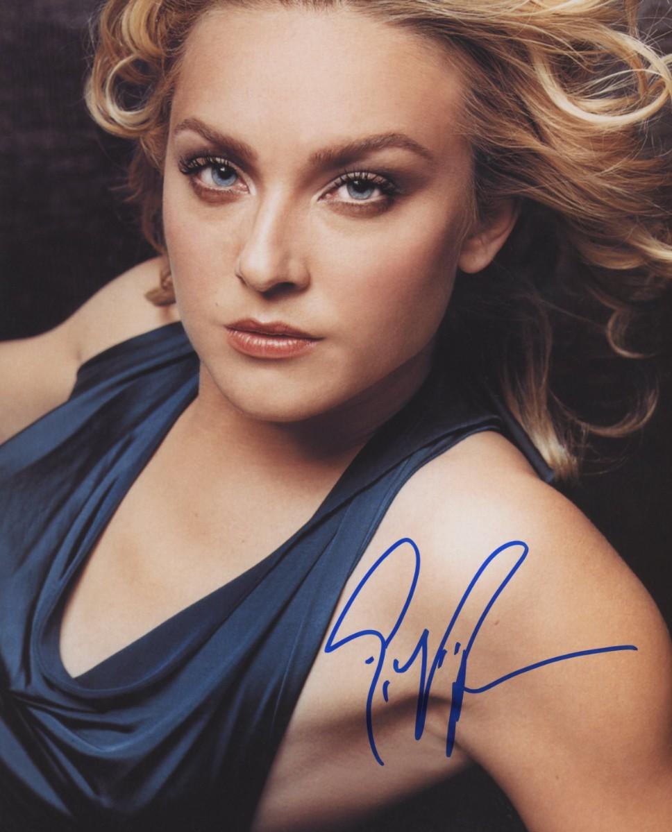 Elisabeth Rohm signed photo | EstateSales.org