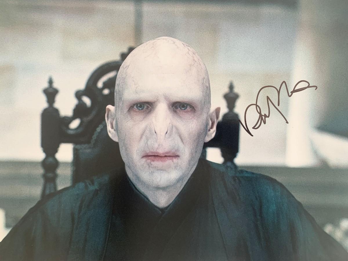 Harry Potter Ralph Fiennes signed movie photo | EstateSales.org