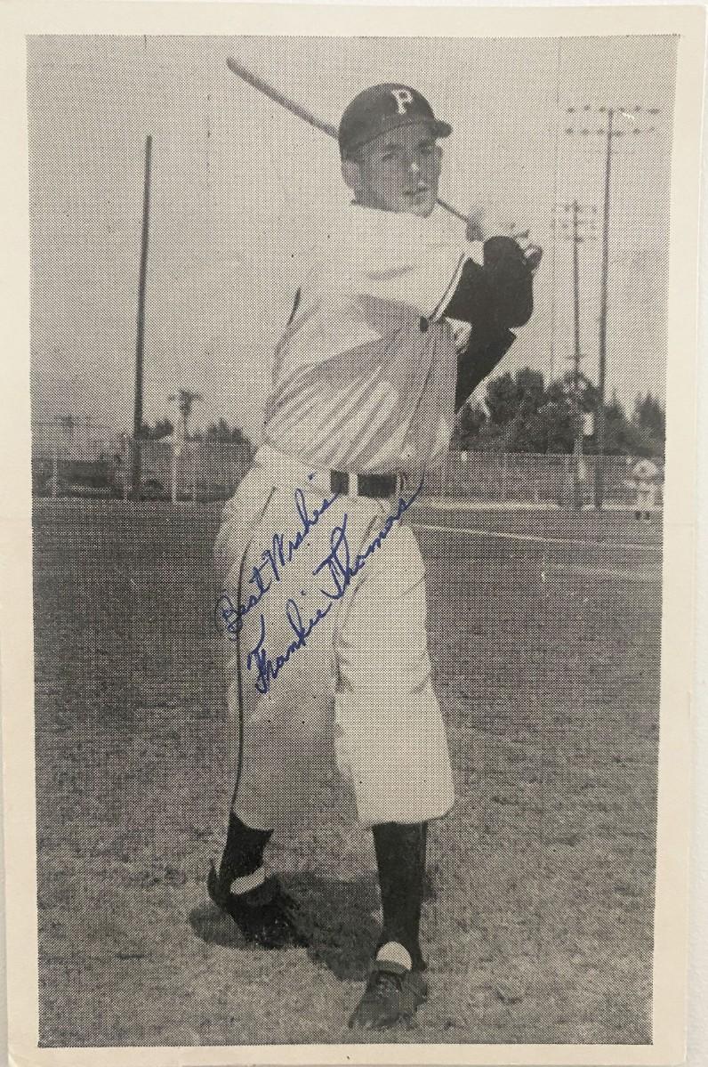 Baseball player Frank Thomas signed photo | EstateSales.org