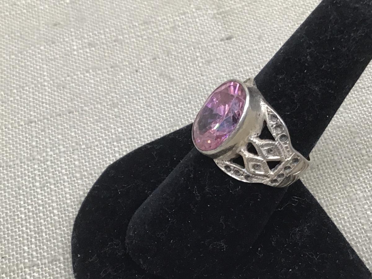 Large Chunky 925 Ring | EstateSales.org