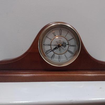 Sunbeam Mantle Clock | EstateSales.org